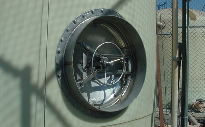 Chase Manways - Manwyas for Poly Tanks